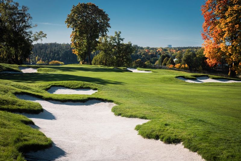 CapillaryFlow | Sustainable and durable bunker liners and bunker edges