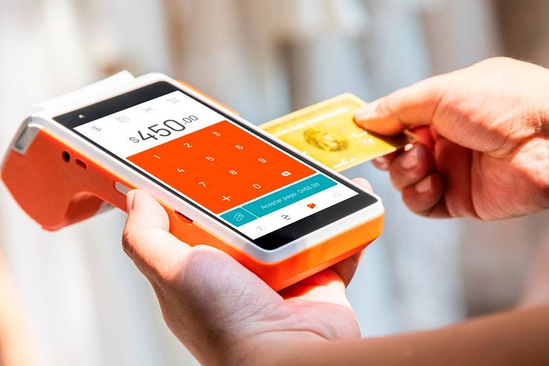 Comparison: Clip vs. bank terminals | Payclip