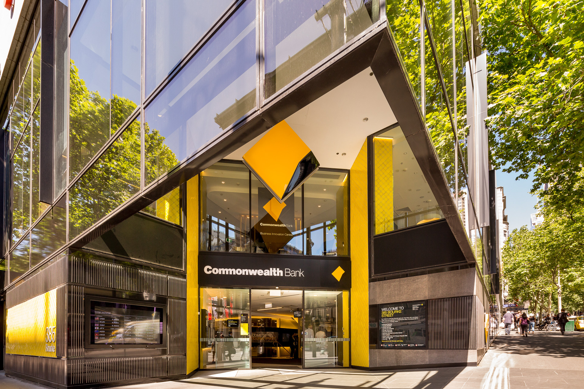 Crosier Scott Architects designed Modern Fit-out of Commonwealth Bank ...