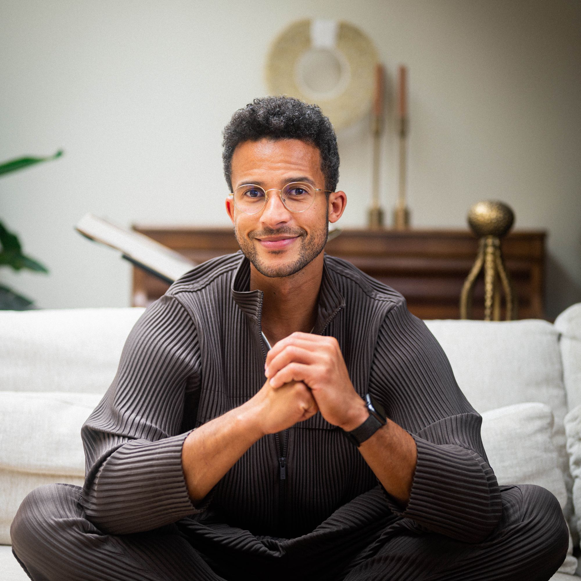 Dr. Ludidi - Nutrition Scientist, Vitality Expert, Bestselling Author