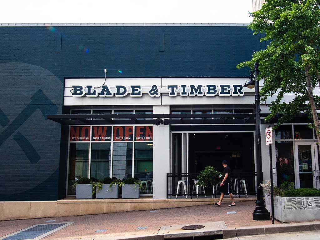 Kansas City Power & Light | Blade & Timber Axe Throwing