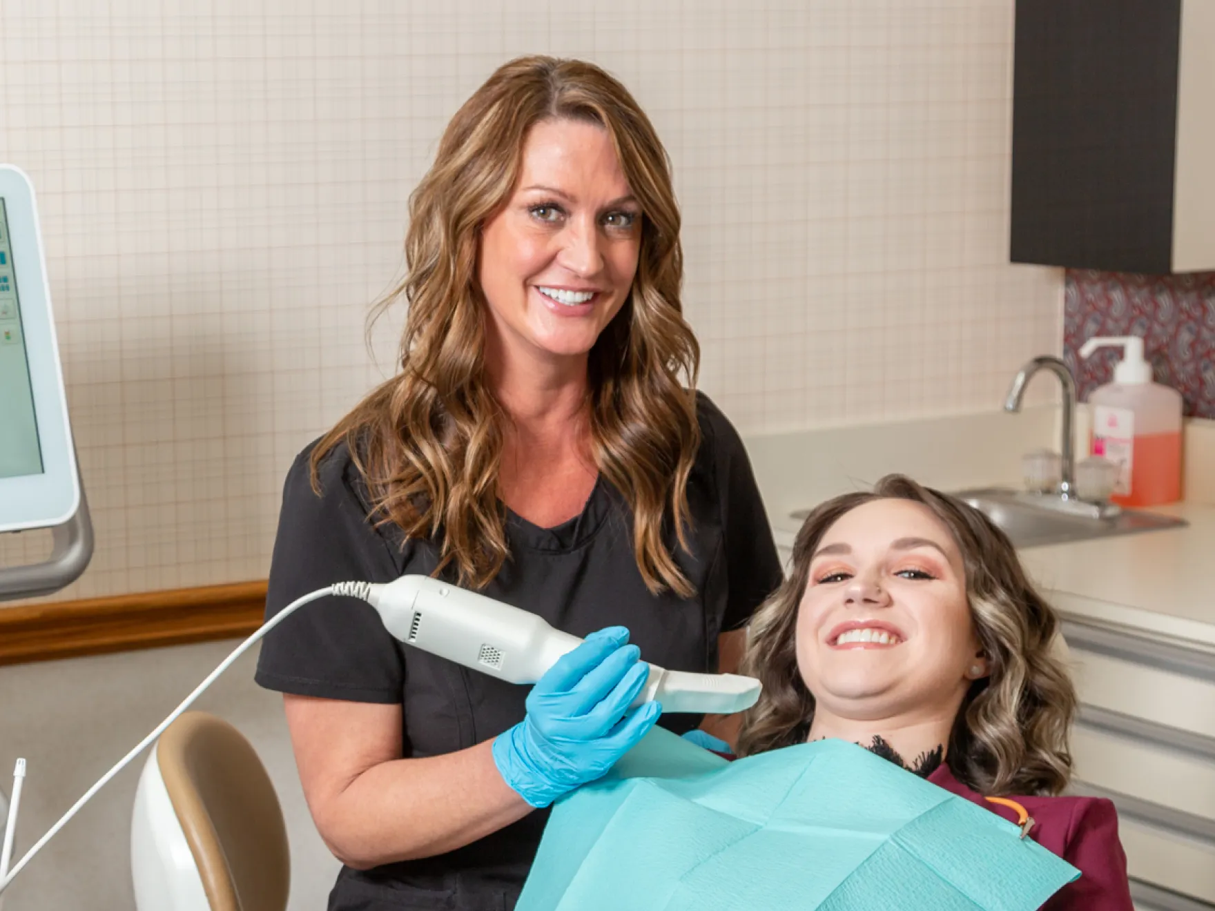 Teeth Bleaching in Wichita, KS | Get Whiter Teeth Fast