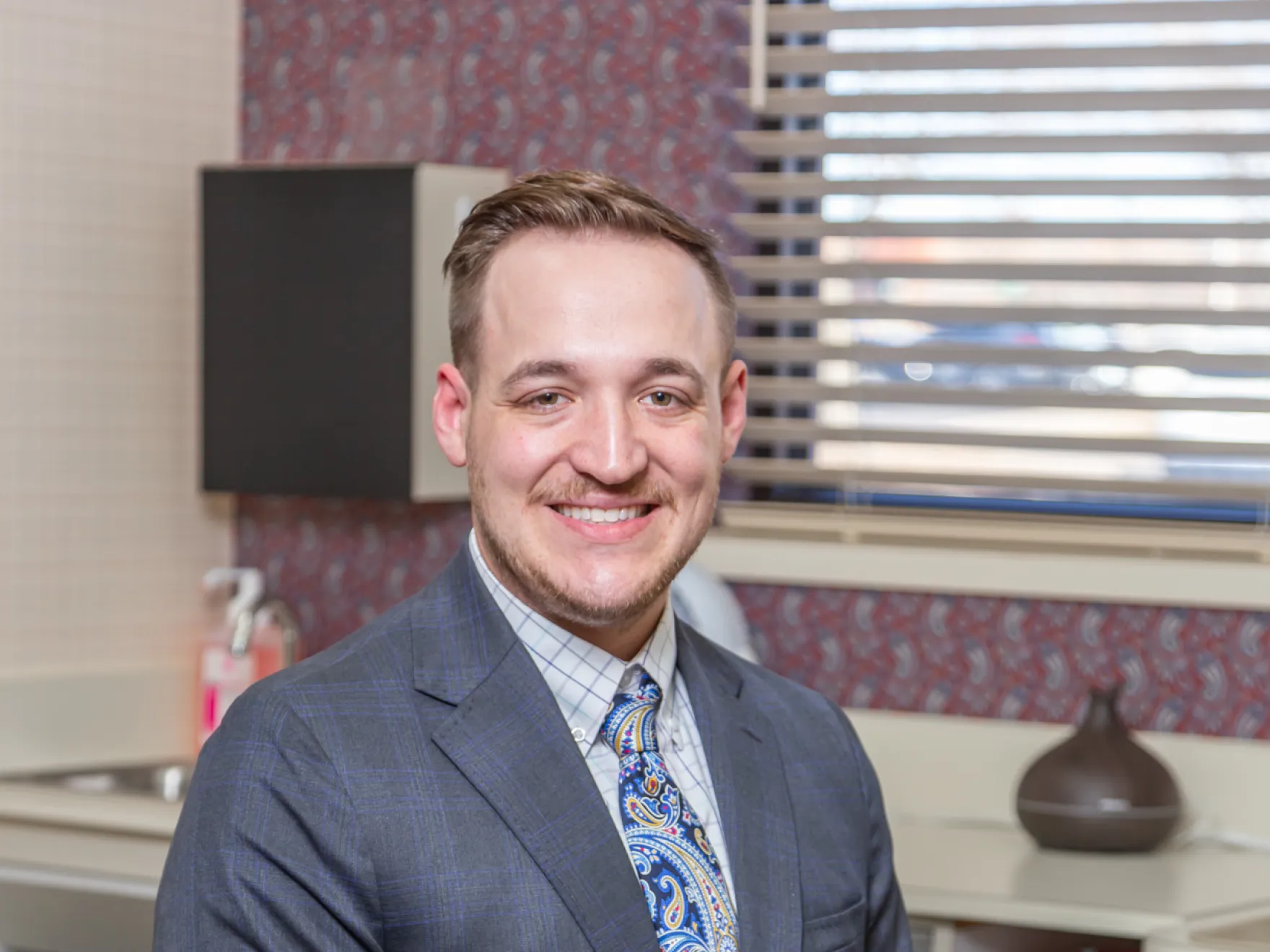 Teeth Bleaching in Wichita, KS | Get Whiter Teeth Fast