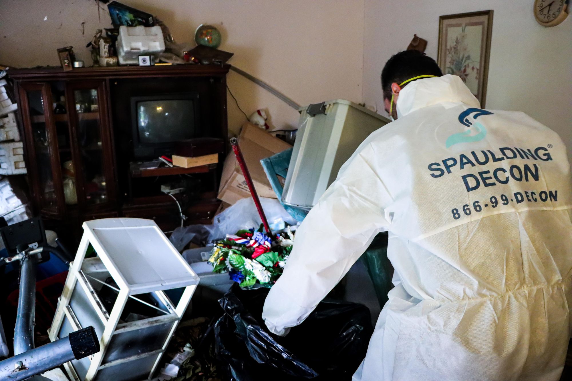 Biohazard and Crime Scene Cleanup in Tampa, FL | Spaulding Decon