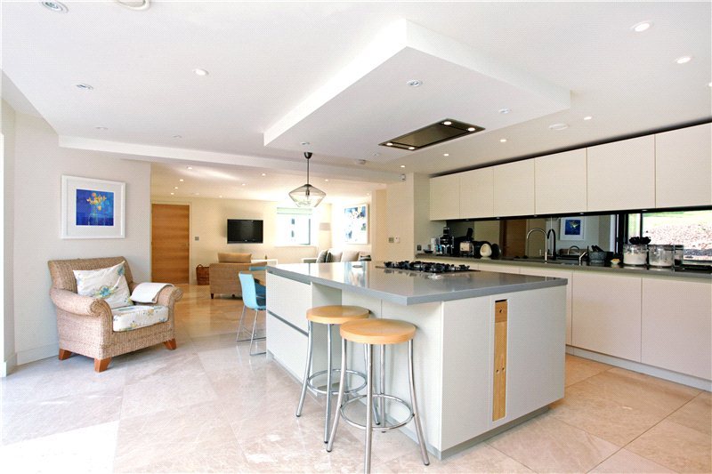 Welcome to Pearcroft Developments