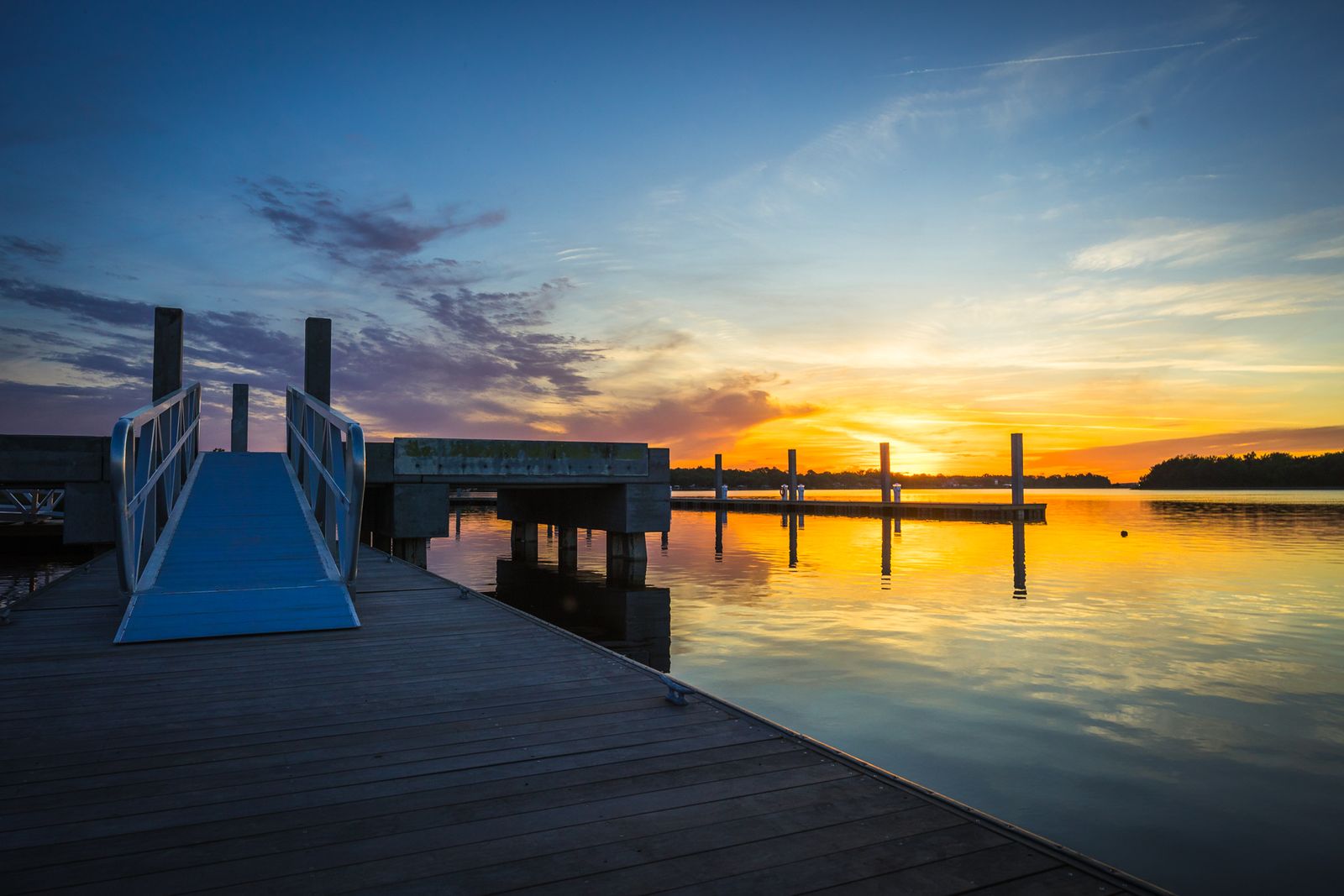 Welcome | Clark Island Marina