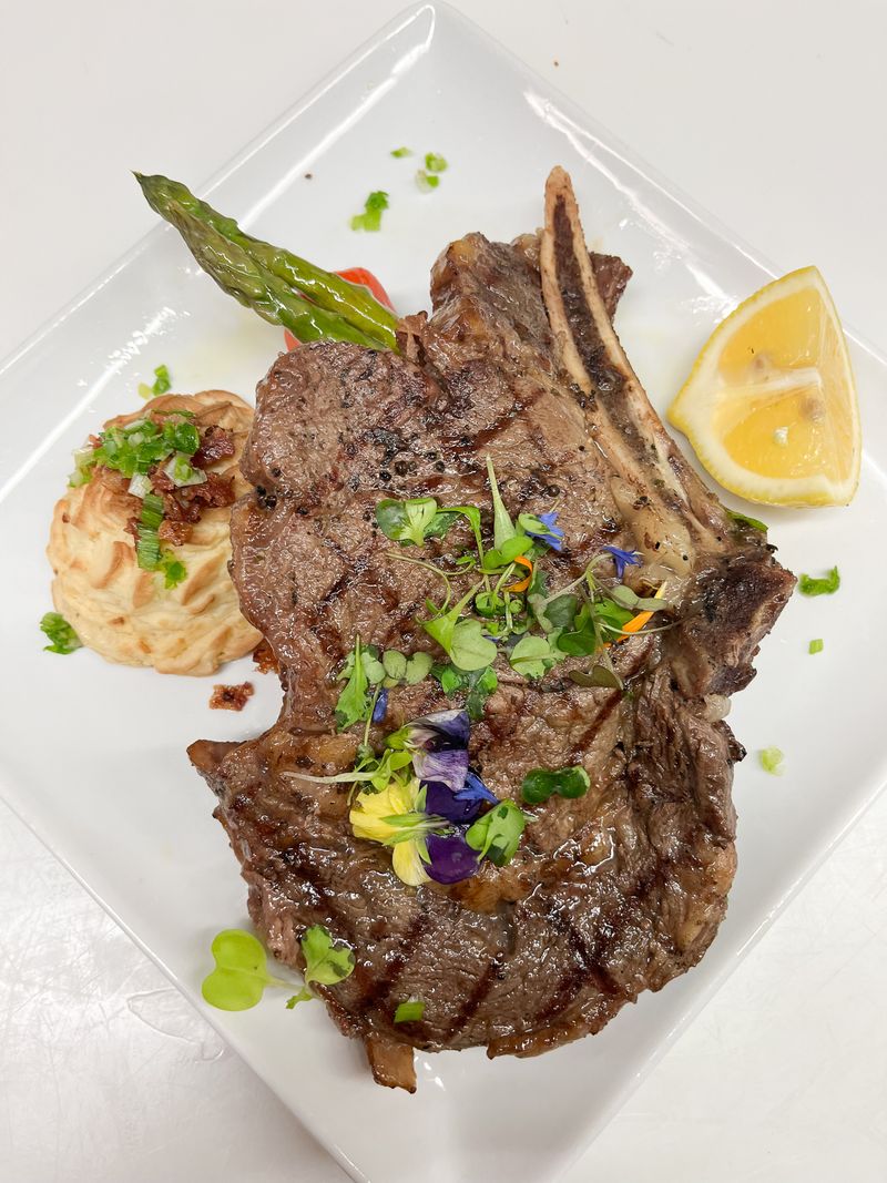 Plaza Le Rizz - View Our Delicious Food Gallery