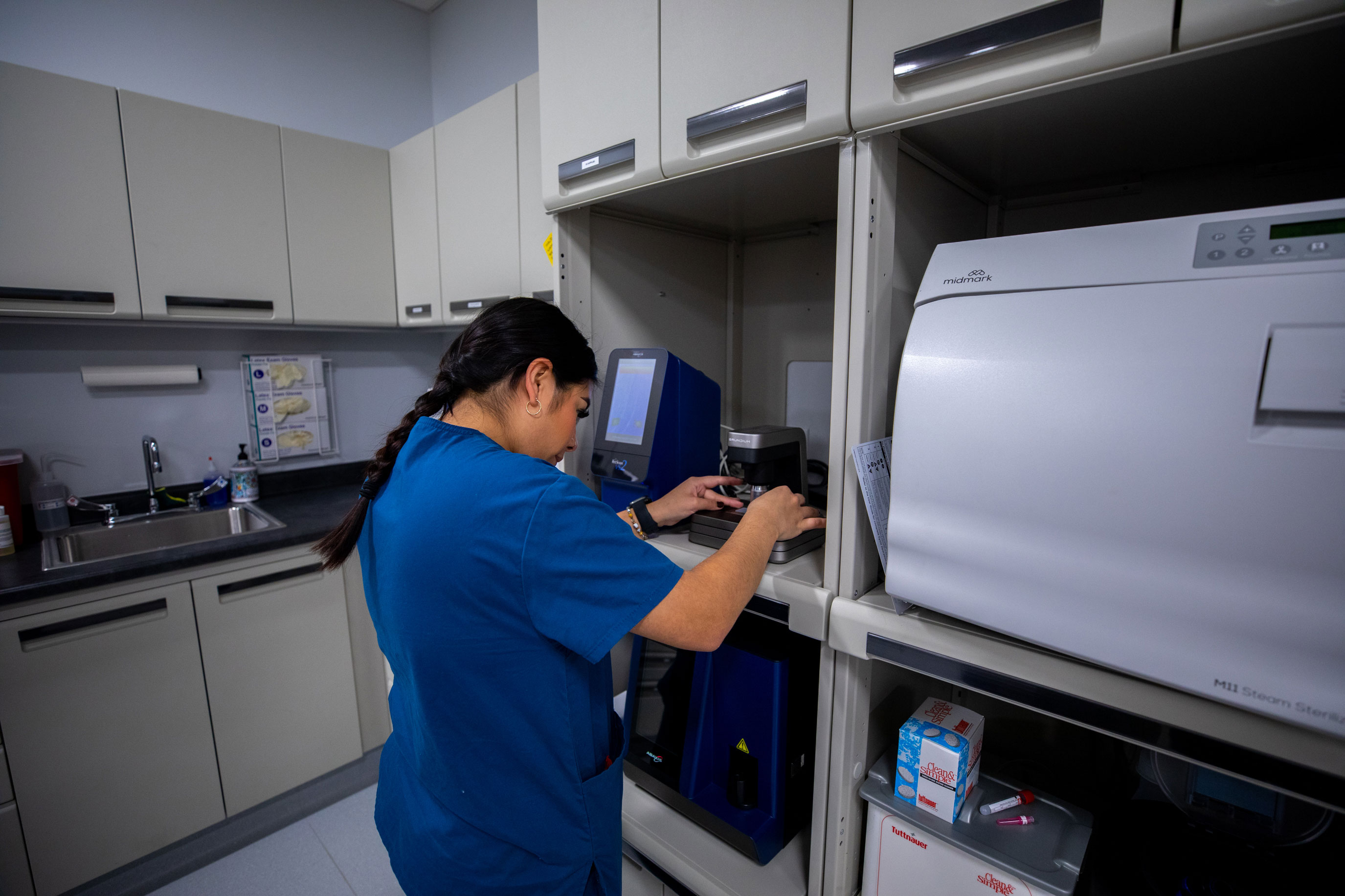 Pet Diagnostics Lab | L & L Animal Urgent Care in Kirkland, WA