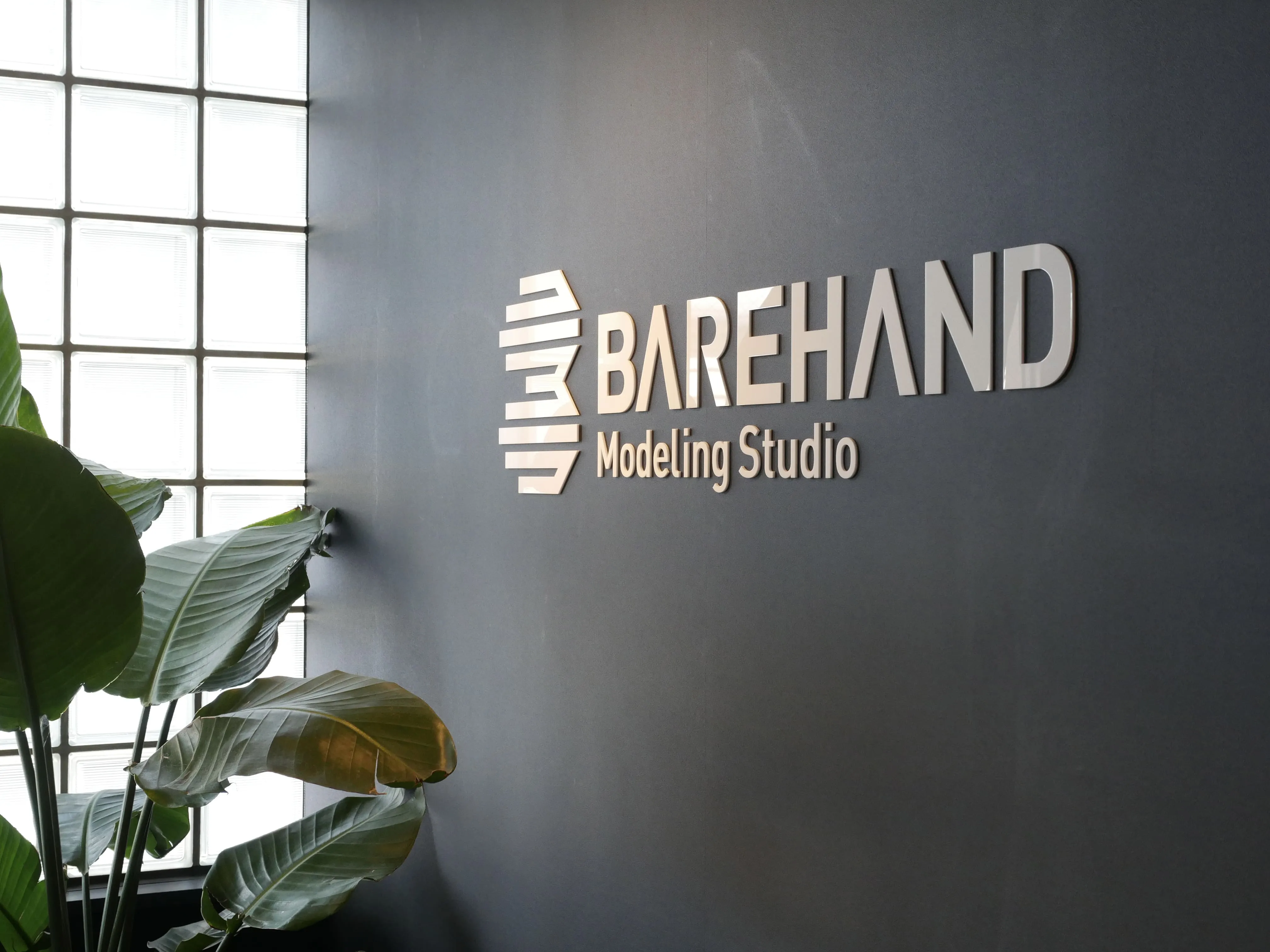 COMPANY | Barehand Modeling Studio inc.