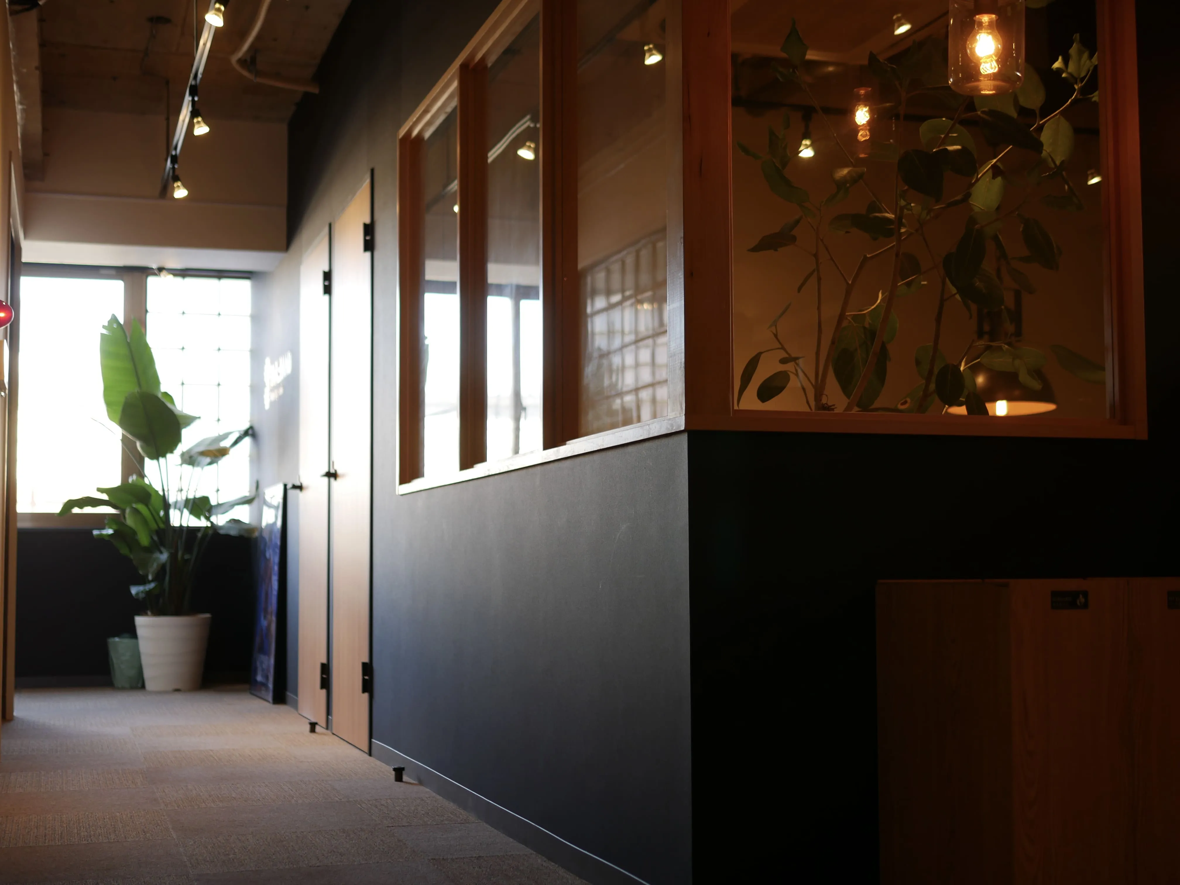 COMPANY | Barehand Modeling Studio inc.