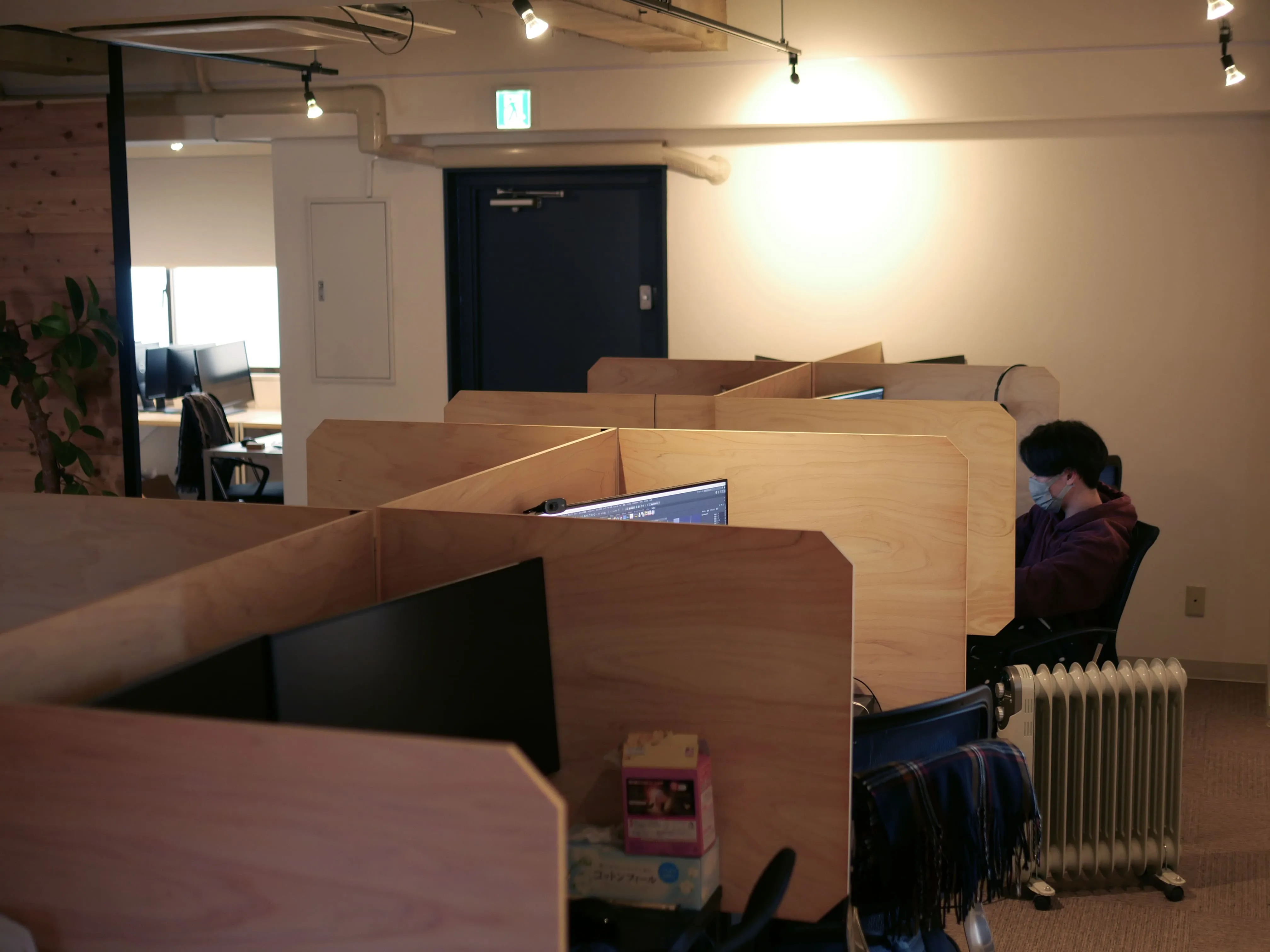 COMPANY | Barehand Modeling Studio inc.