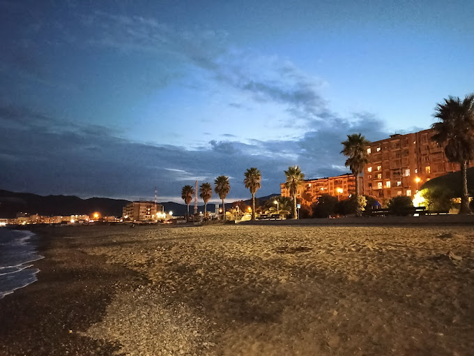 Le migliori spiagge di Savona: dove rilassarsi e godere del mare ...