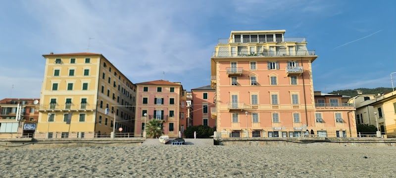 Spiaggia libera, Varazze - Prezzi, Opinioni e Recensioni (Aggiornato ...