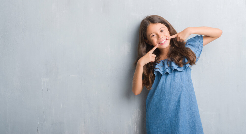 Why Are My Kid’s Teeth Yellow? | Santo Dental Group