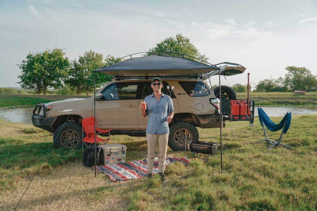 MoonShade • The simple portable awning for RVs