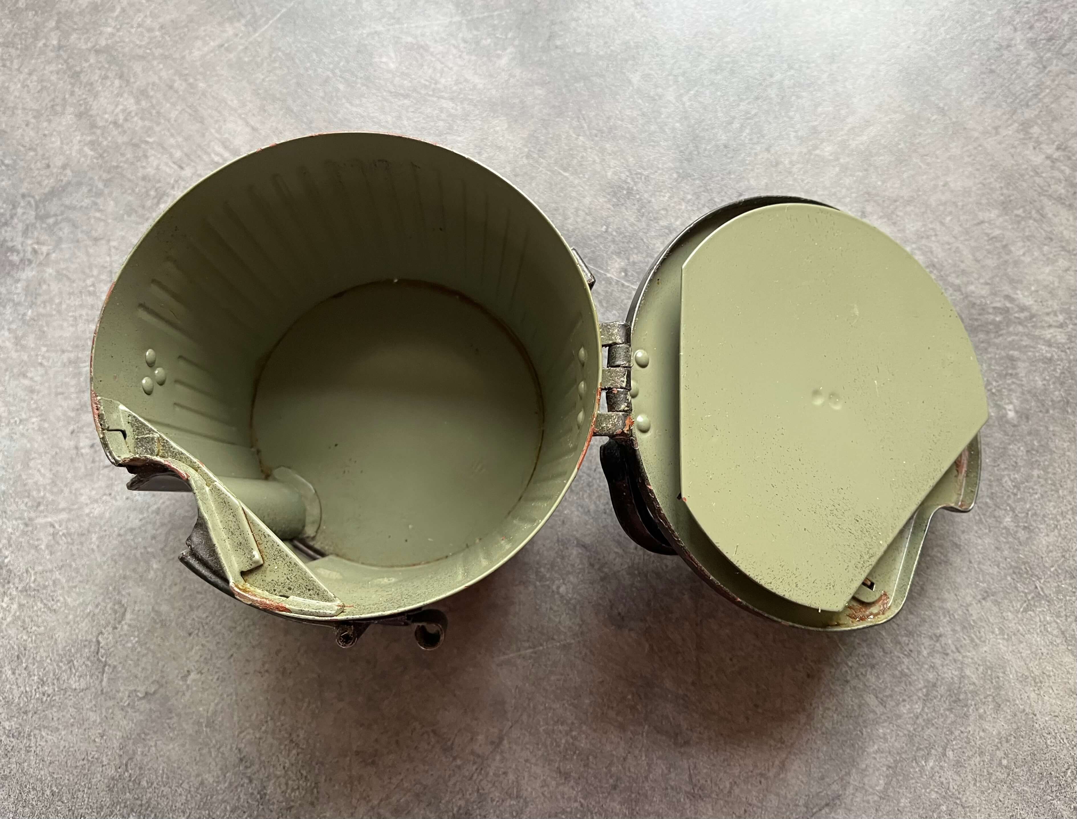 German MG34 / 42 drum magazine, also fits the Yugo MG42/53