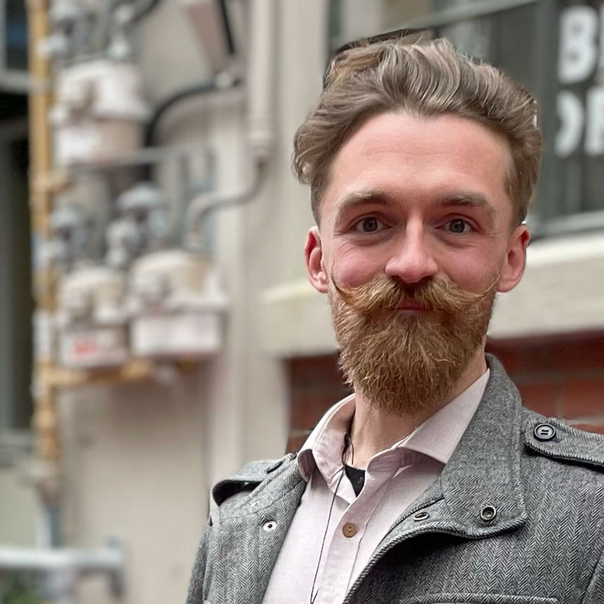 Apt • Thrive in the age of AI