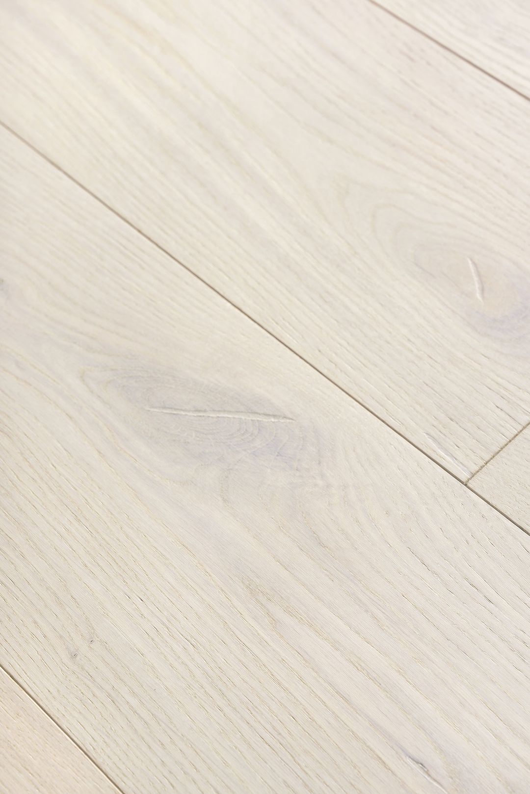 Luna 7-1/2" | Allora Floors by Garrison | Hardwood flooring made in Italy