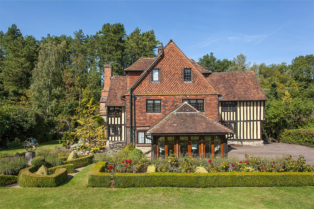 Grade II listed building Extension Kent | James Clague Architects