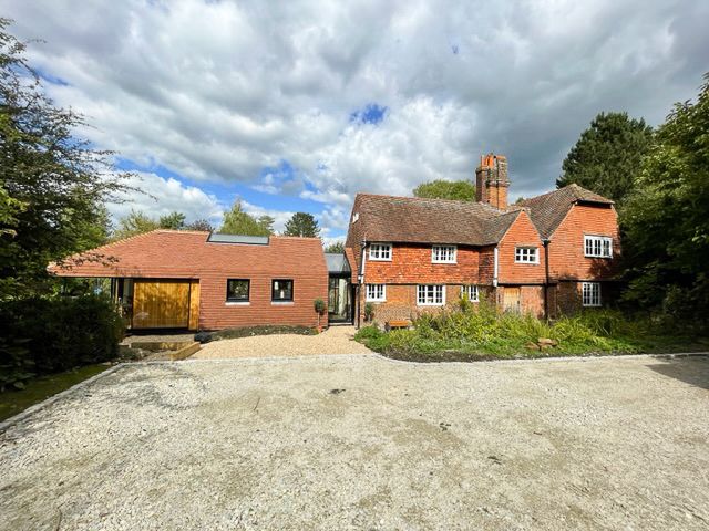 Modern Extension To A Listed Building | James Clague Architects