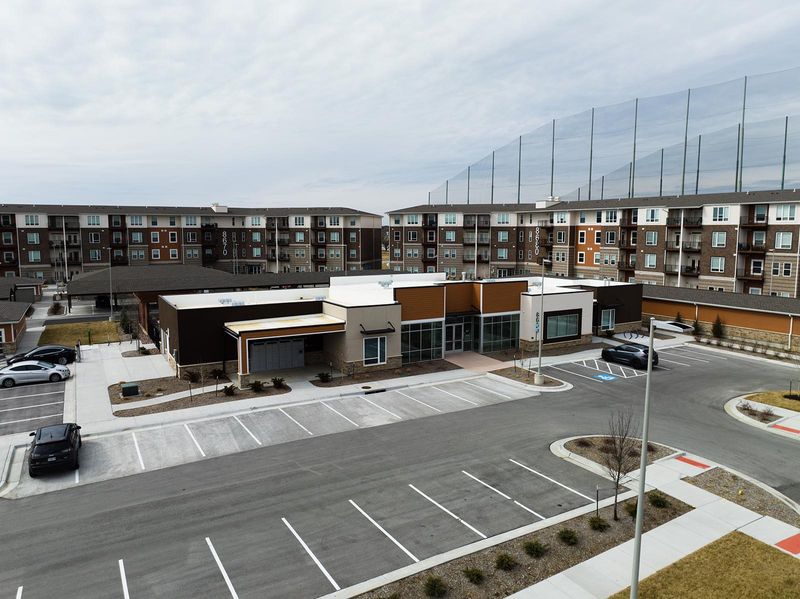 Metro North Crossing | Living