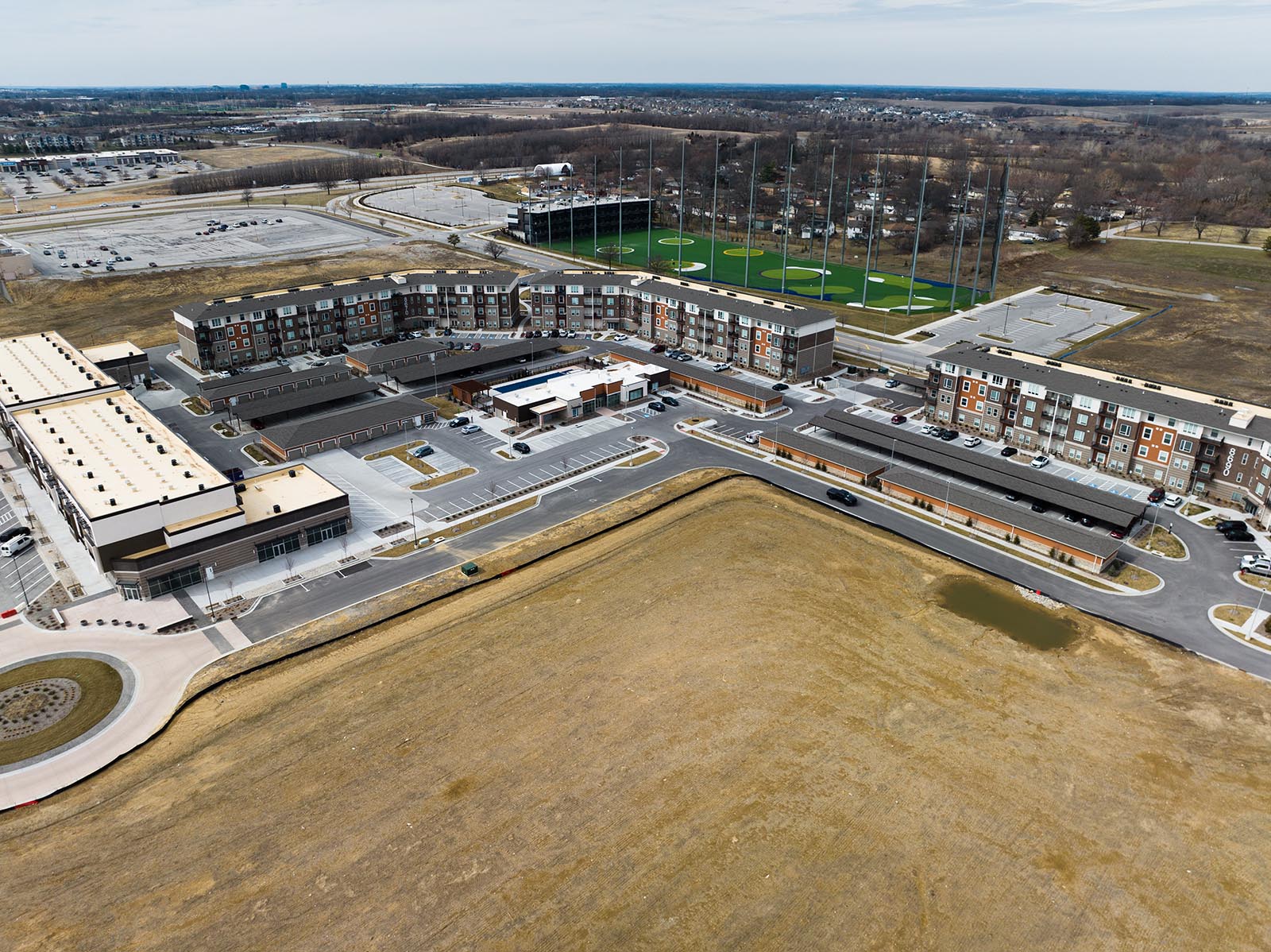 Metro North Crossing | Living