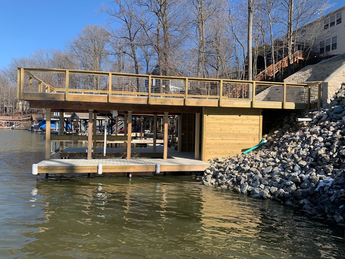 Custom Docks-Vondersaar Construction
