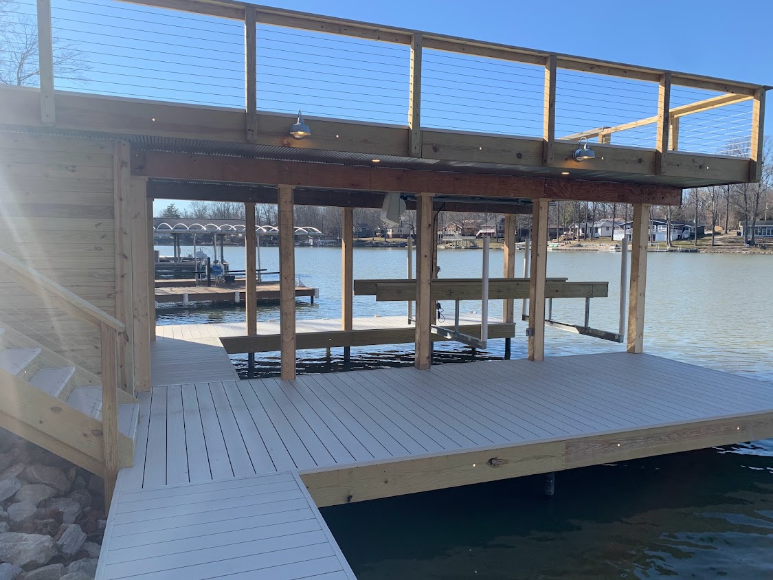 Custom Docks-Vondersaar Construction