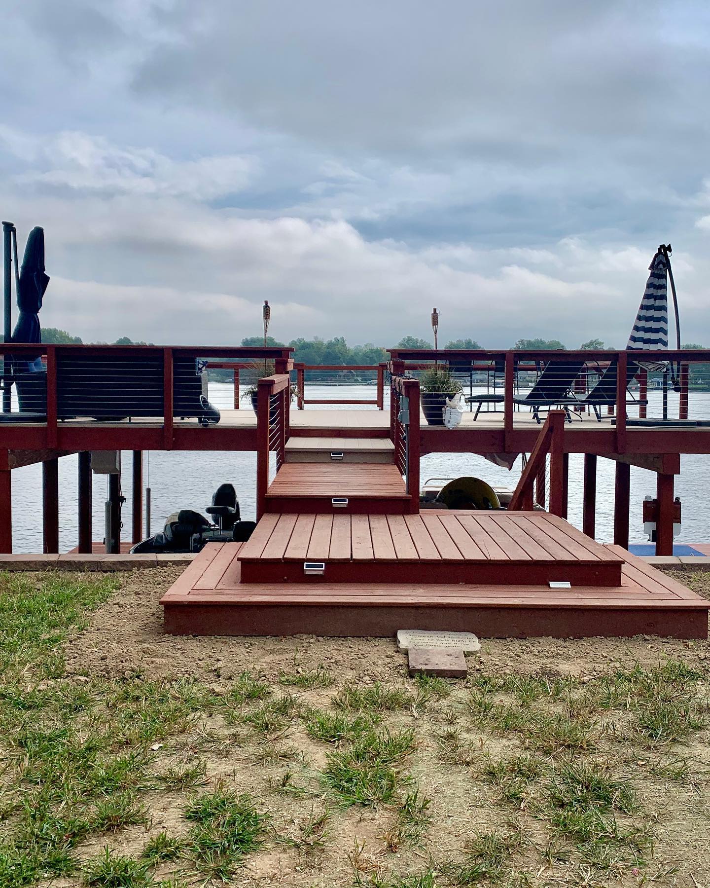 Custom Docks-Vondersaar Construction
