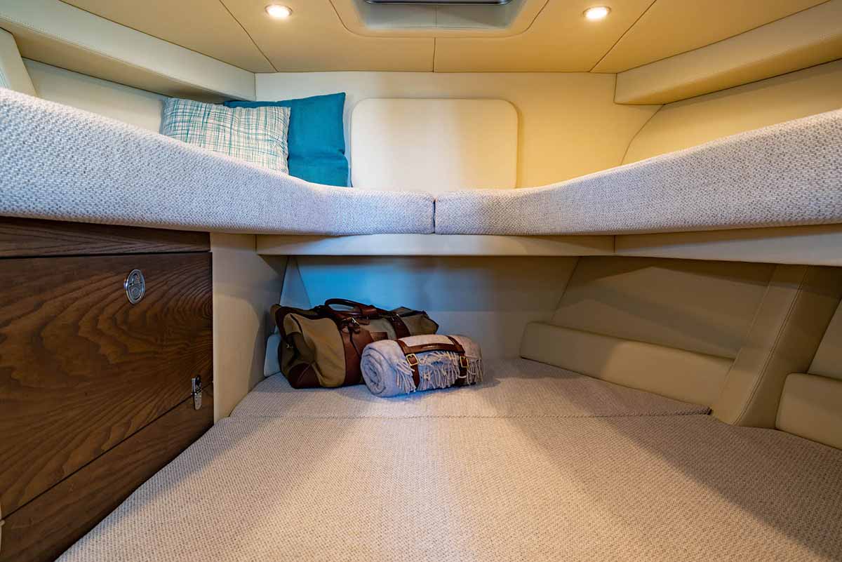 Dickey Boats Semifly 32