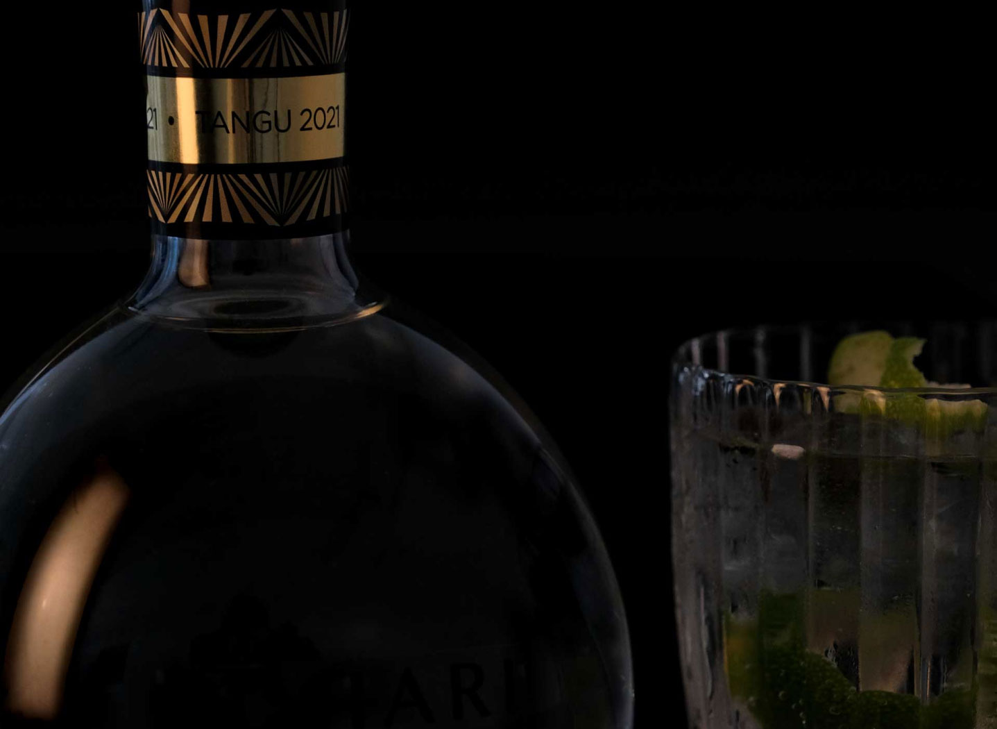 Johari. A handcrafted, distinctly Tanzanian gin.