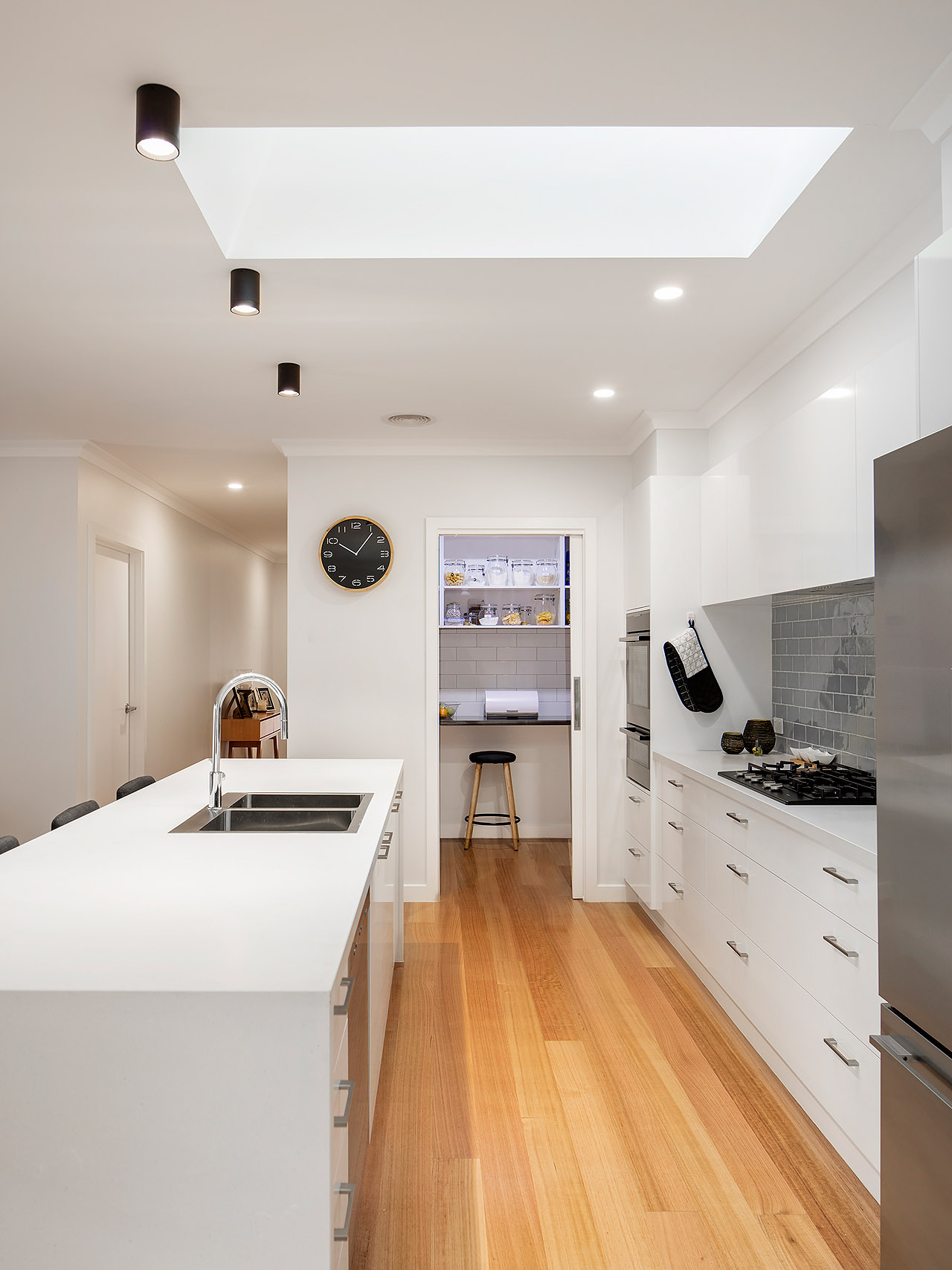 Buckland Drive: Tailored House Plan Home by Todd Newman Builders