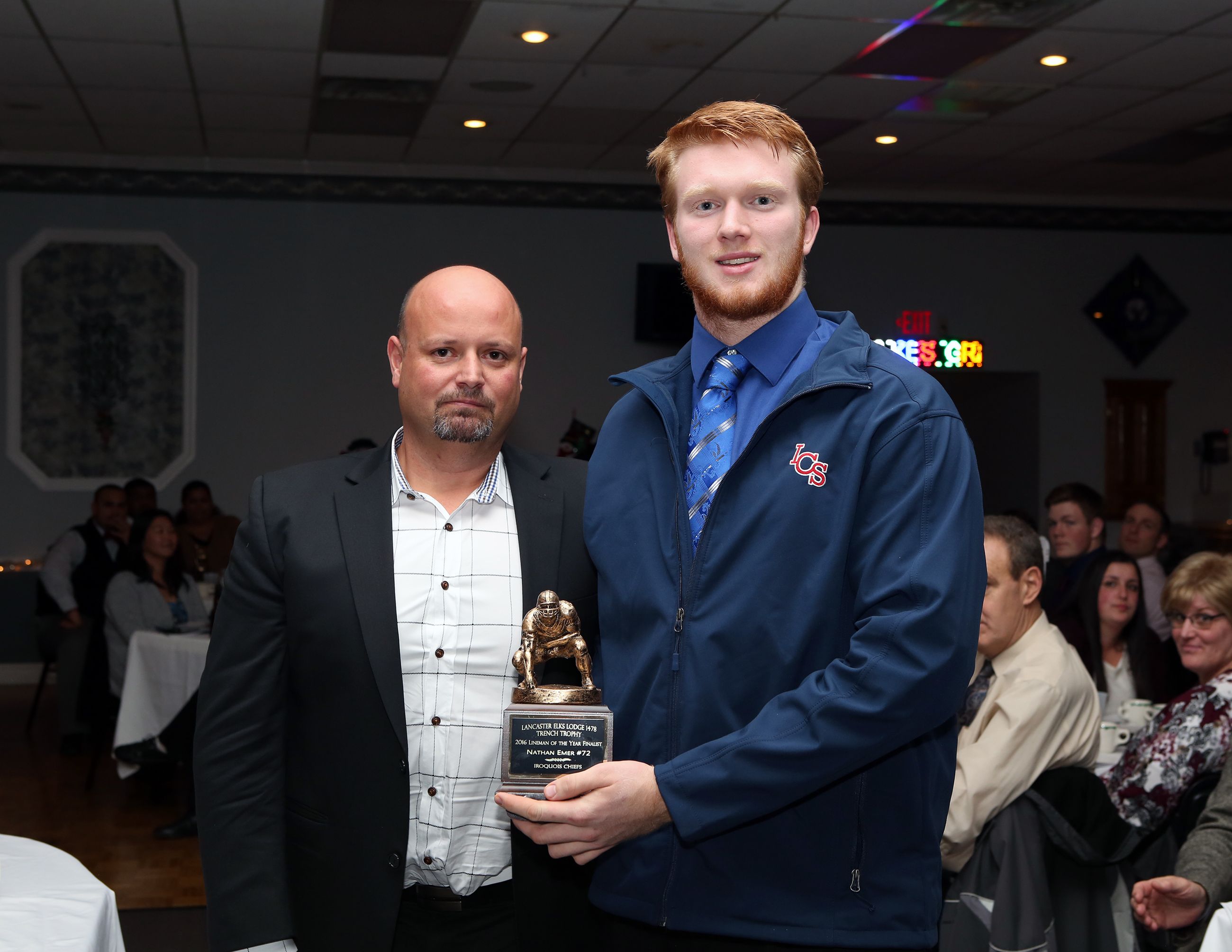 Lineman of the Year | Trench Trophy Award, Inc.